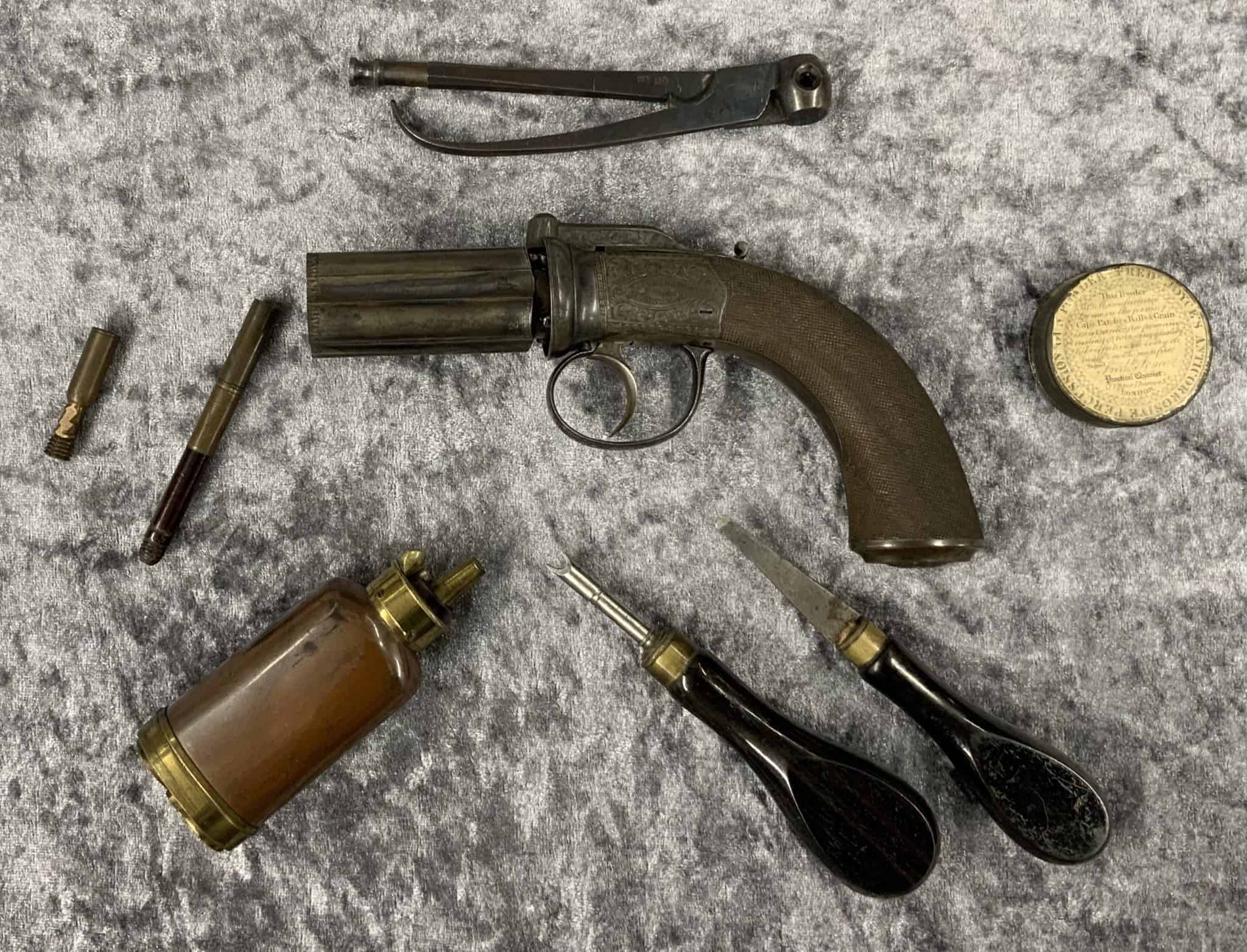 Cased 4-Barrel Pepperbox Revolver by C.Piper of Cambridge - Powder Flask UK